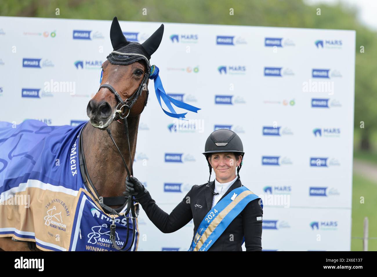 Winner Caroline Powell with Greenacres Special Cavalier after Badminton ...