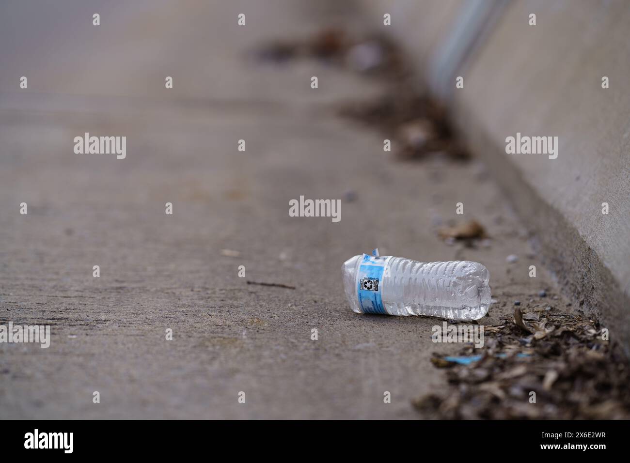 Images of waste affecting environment hi-res stock photography and ...