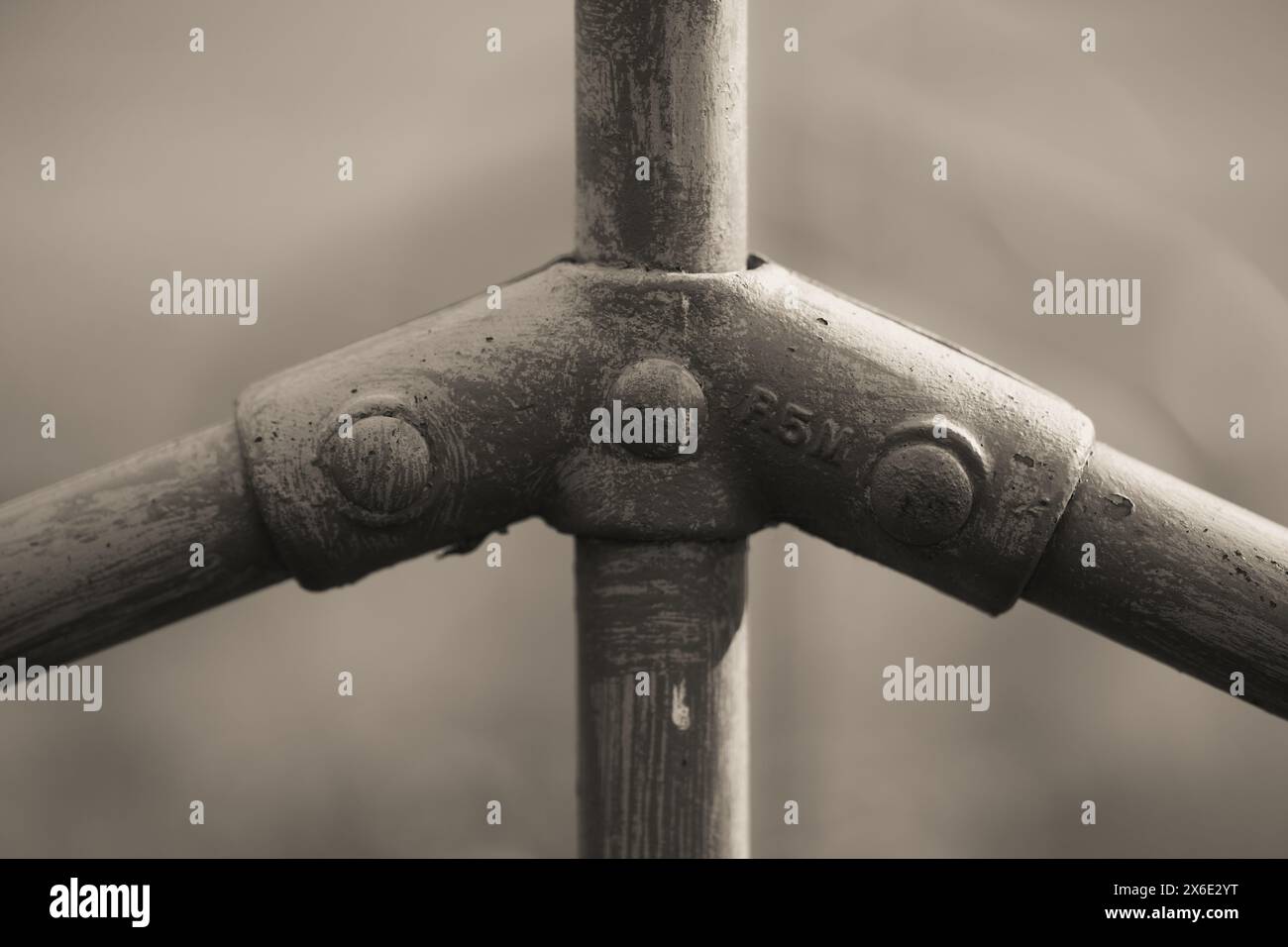Pipe rack hi-res stock photography and images - Alamy