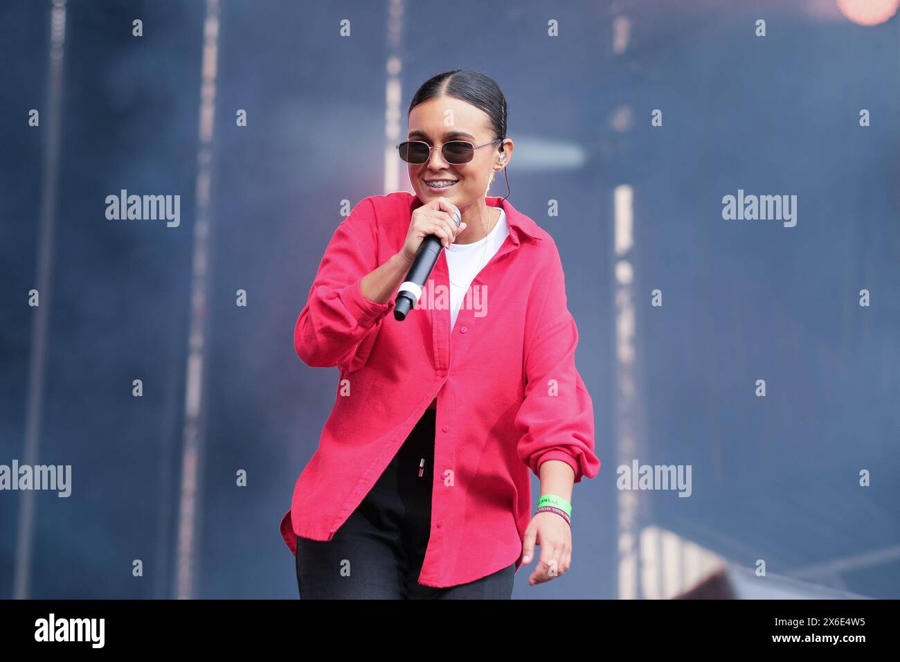 The singer Marta Santos performs during the Vive Dial concert in San ...