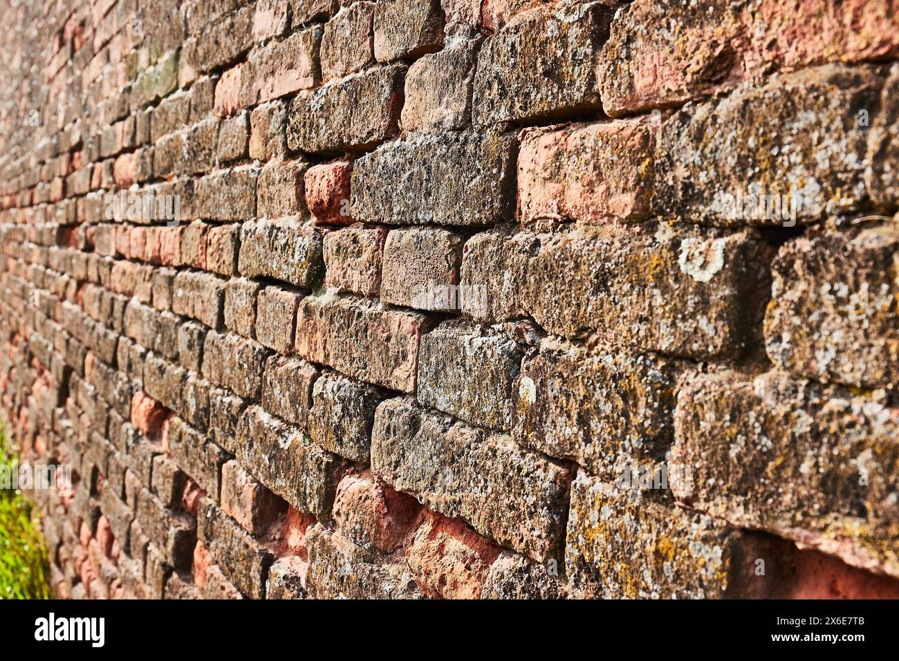 Brick Wall Pattern at angle Stock Photo - Alamy