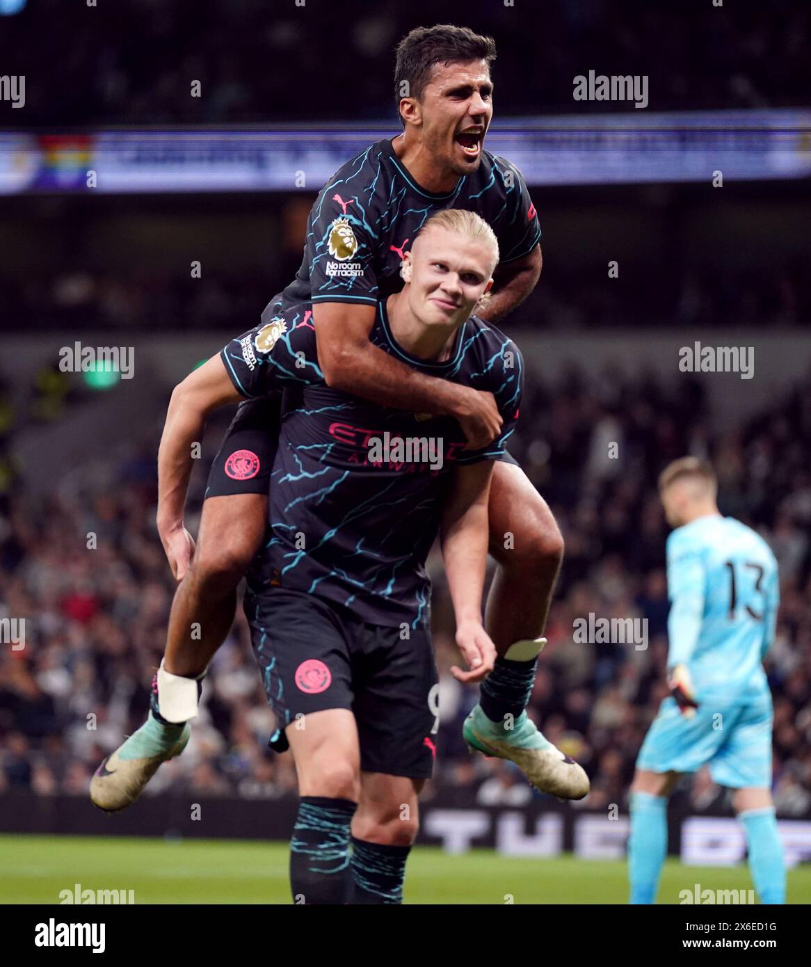 Manchester City's Erling Haaland celebrates scoring their side's second ...