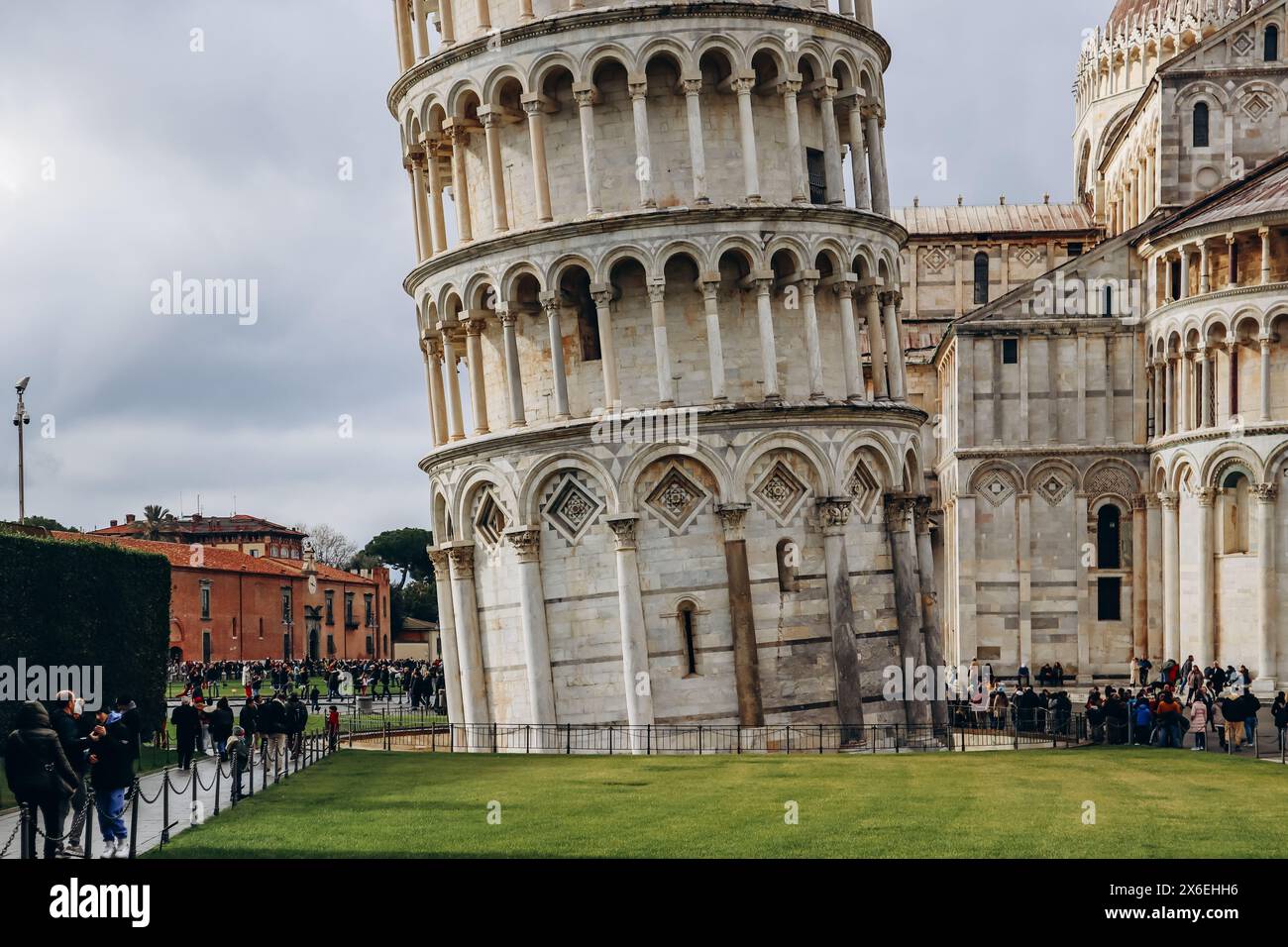 Pisa, Italy - 30 December 2023: The Leaning Tower of Pisa, Tuscany ...