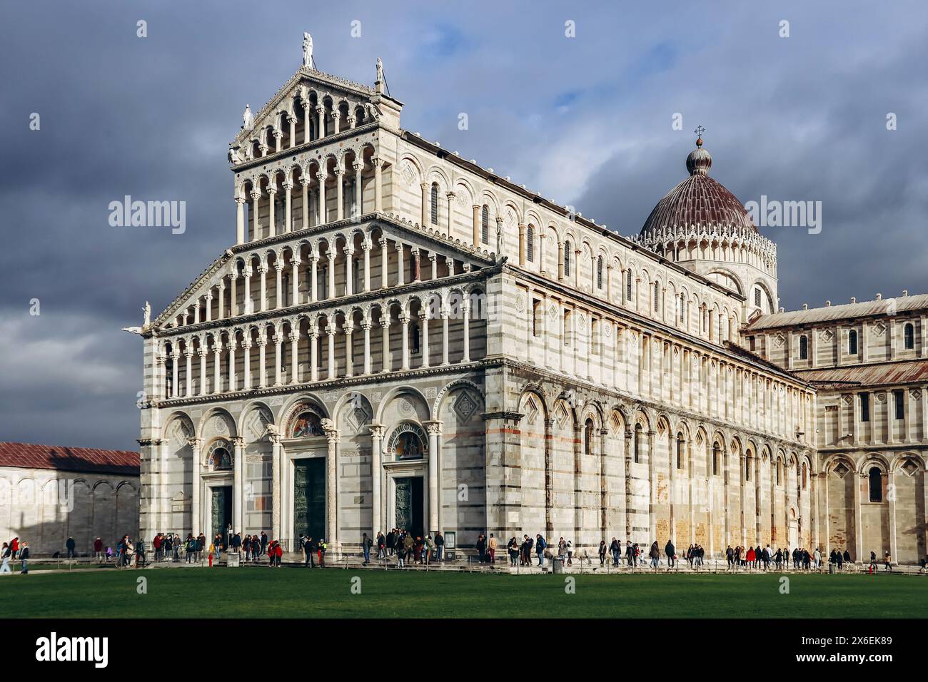 Pisa Cathedral, medieval Roman Catholic cathedral dedicated to the ...