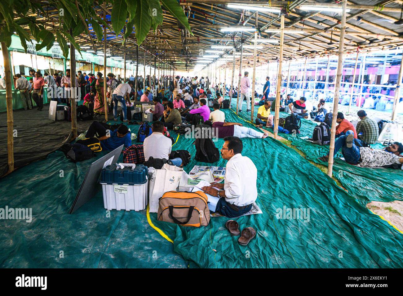 India election 2024 evm hi-res stock photography and images - Alamy