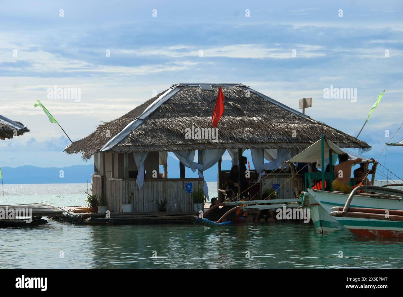 Floating Restaurant, Piagao Islands, Province of Guimaras, Philippines ...