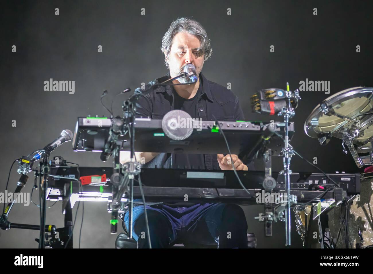 Manchester, England, 14th May, 2024. Craig Potter of Elbow playing Co ...
