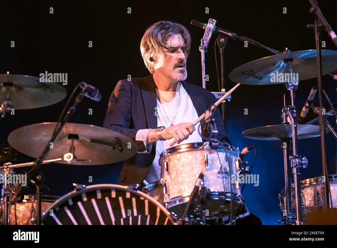 Alex reeves elbow hi-res stock photography and images - Alamy