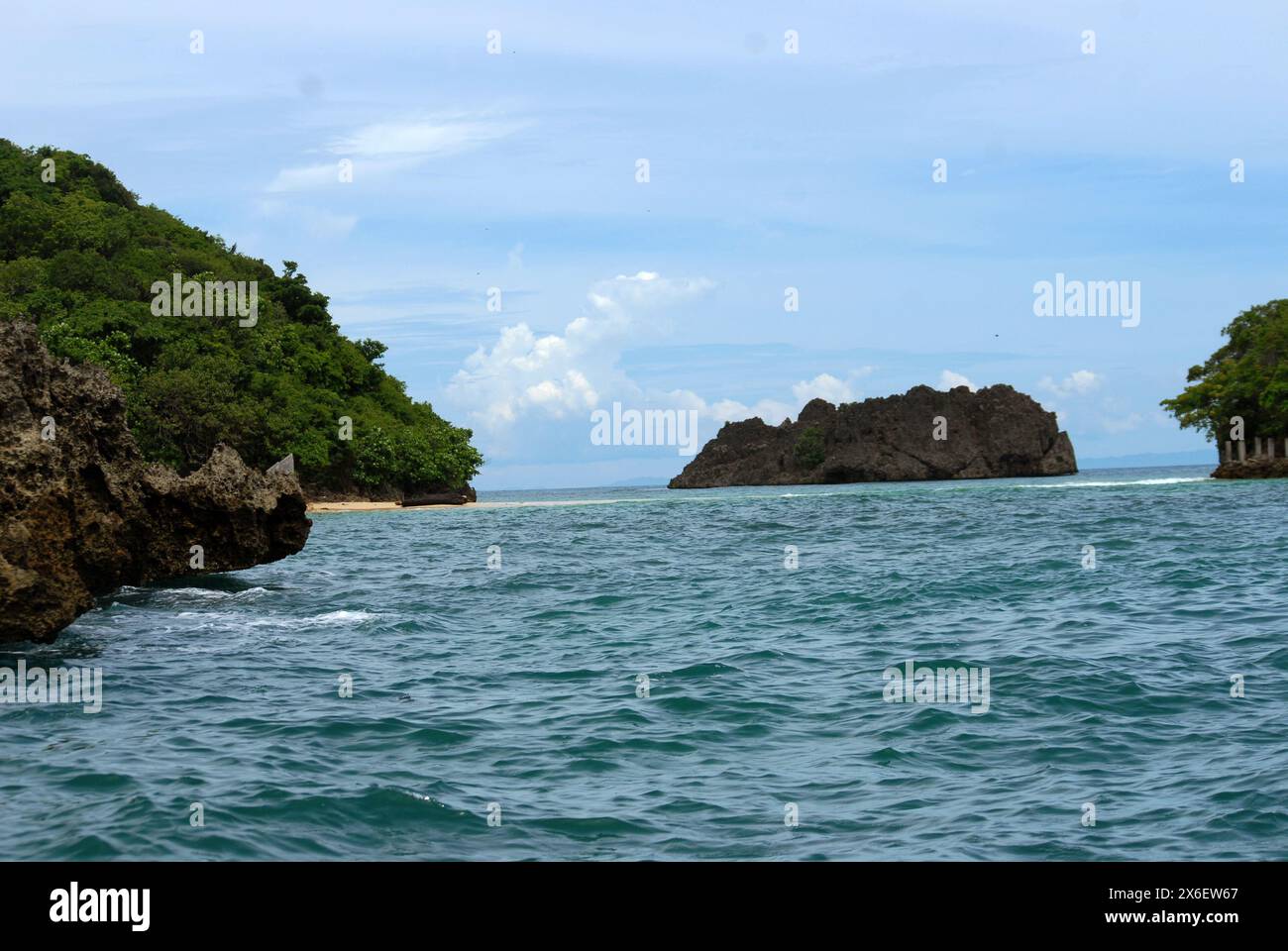 Coastal Rock Formations, Piagao Islands, Province of Guimaras ...