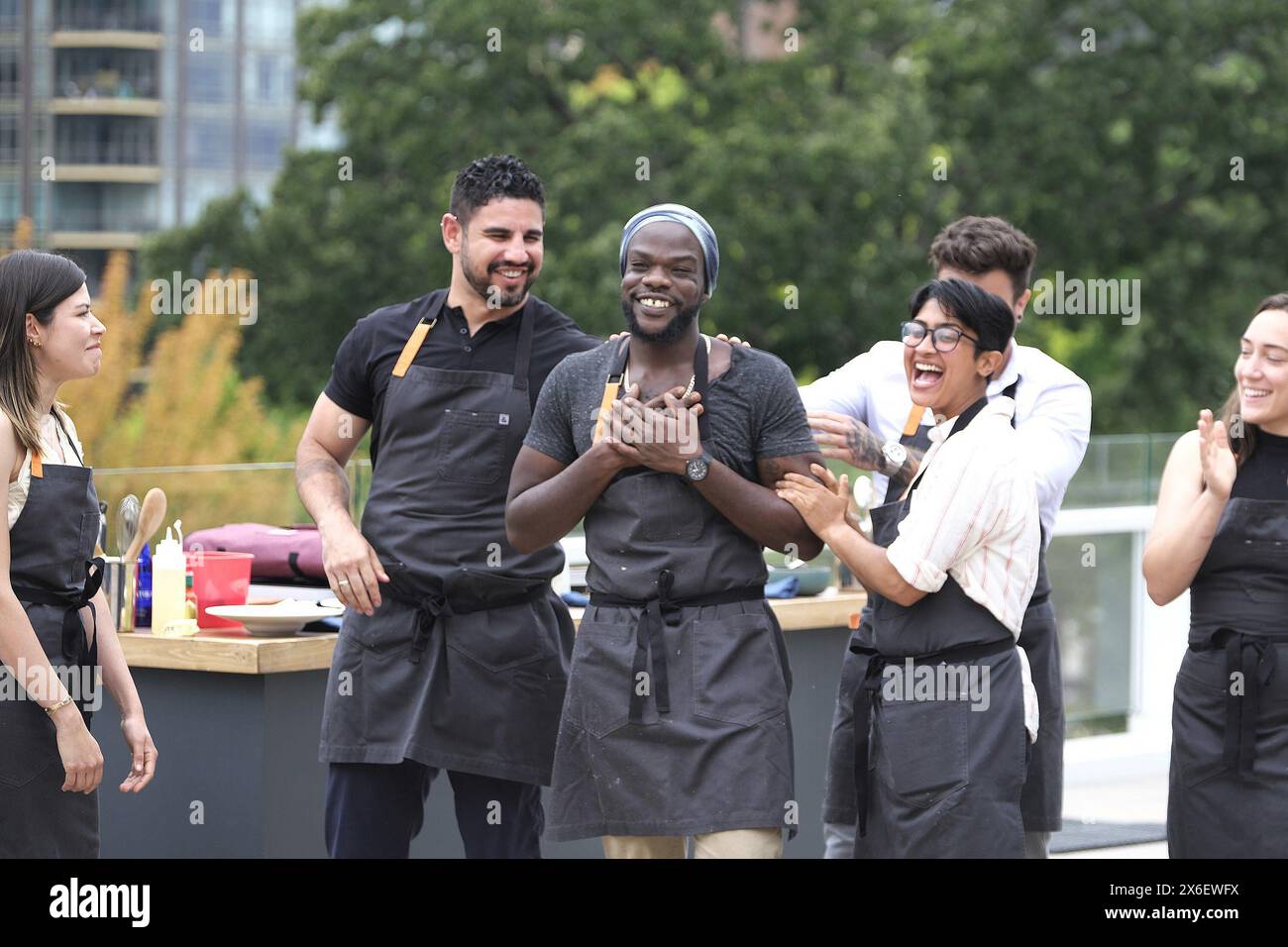 TOP CHEF, from left: Laura Ozyilmaz, Manuel "Manny" Barella Lopez ...