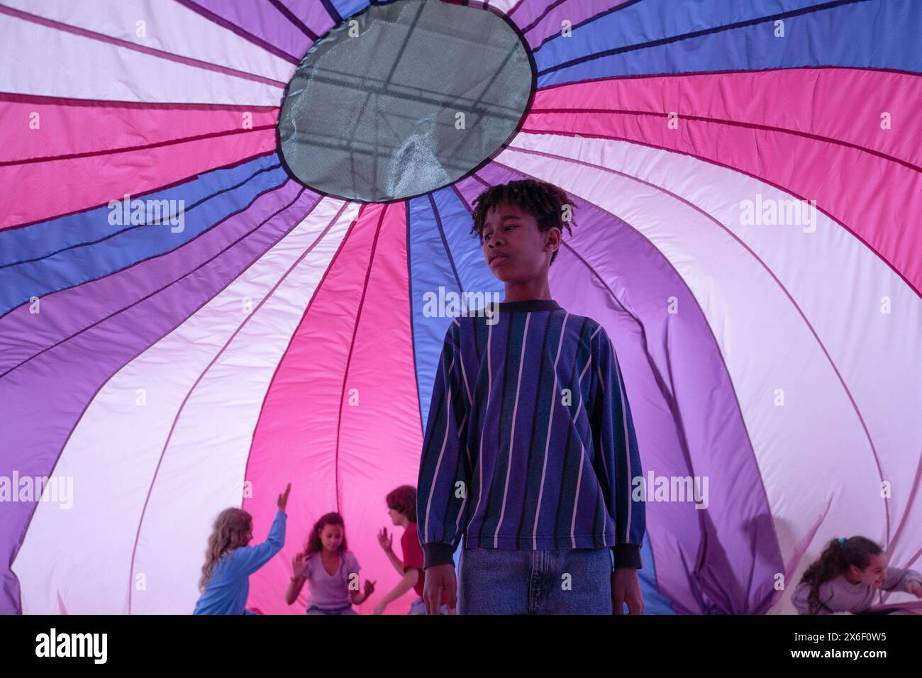 I SAW THE TV GLOW, Ian Foreman, 2024. ph: Spencer Pazer /© A24 ...