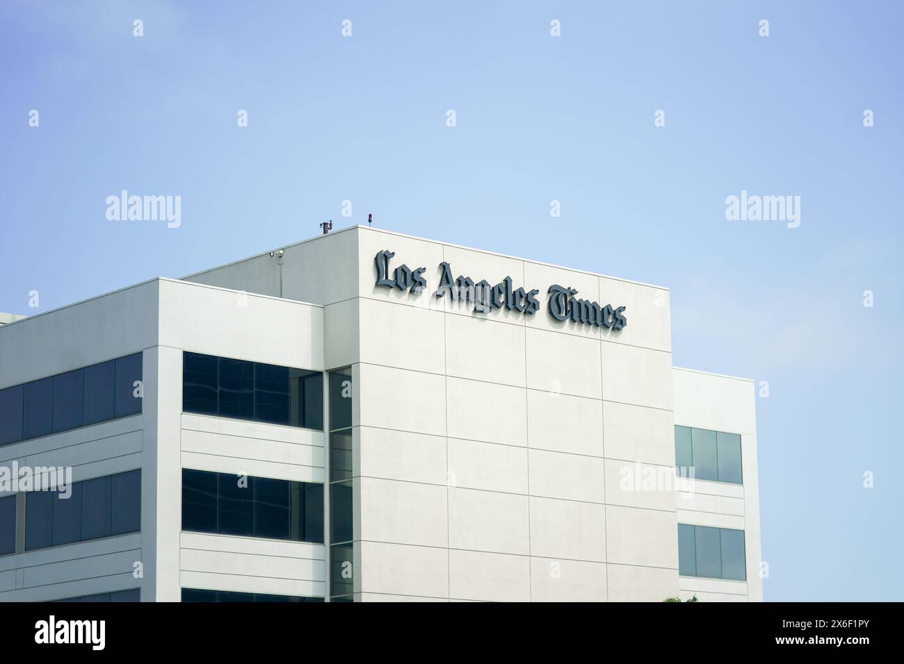 Los Angeles Times building and sign Stock Photo - Alamy