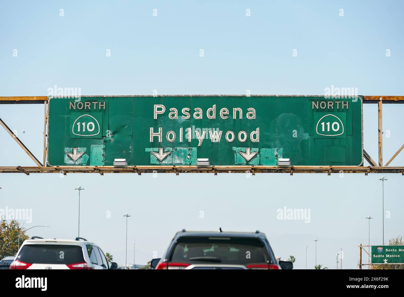 Downtown street pasadena hi-res stock photography and images - Alamy
