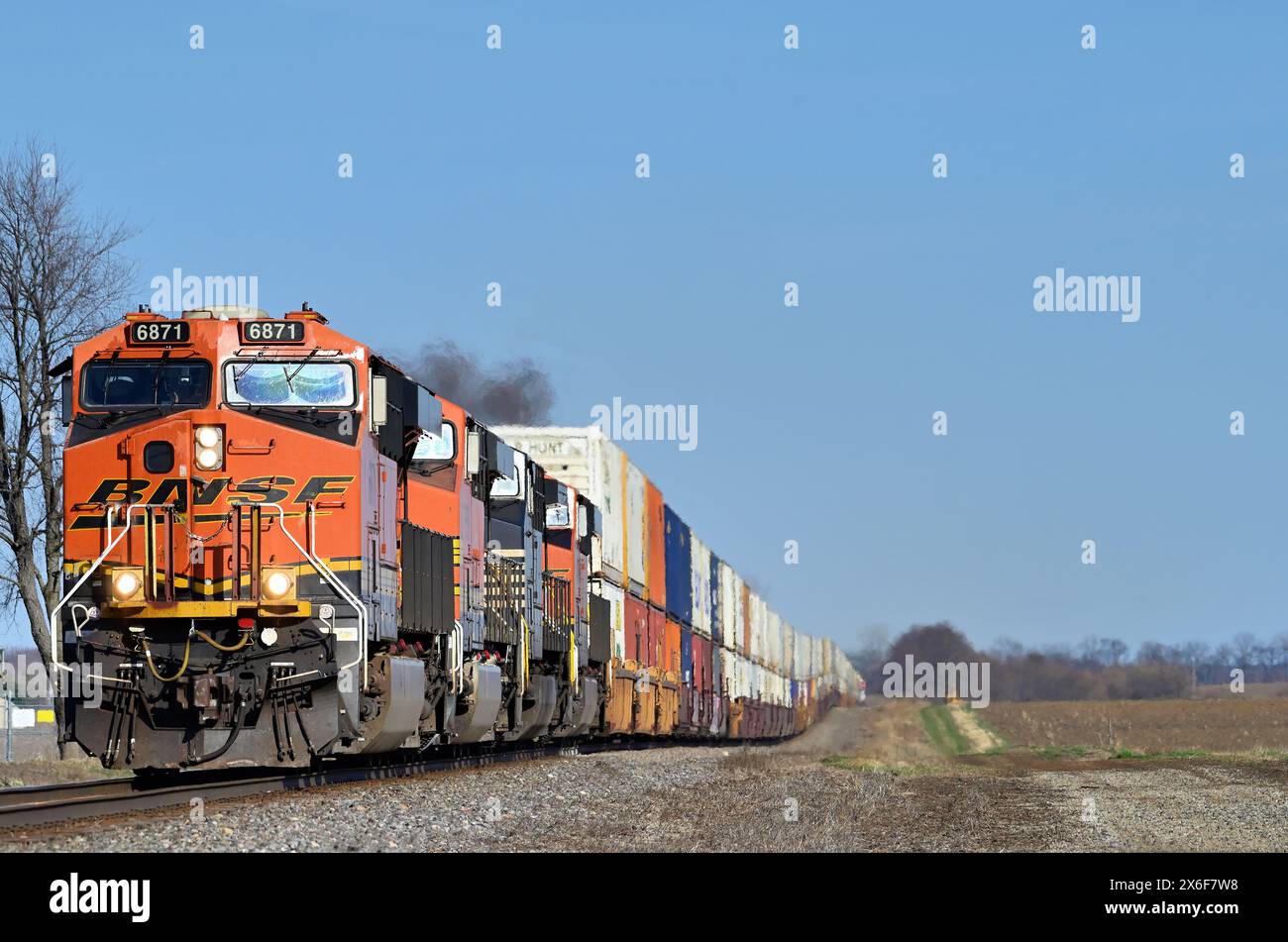 Hinckley, Illinois, USA. Four Burlington Northern Santa Fe locomotives lead an intermodal ...