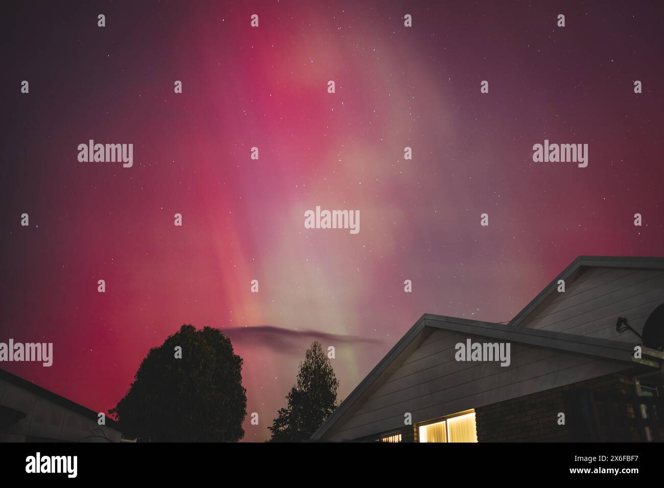 aurora australis or southern lights visible from Tasmania's clear night ...