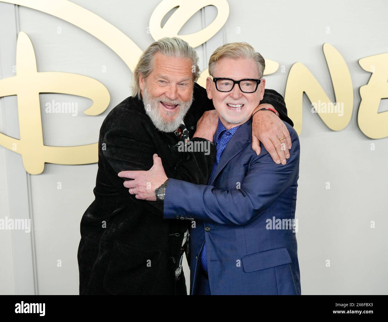 Warren littlefield 2024 upfront hi-res stock photography and images - Alamy