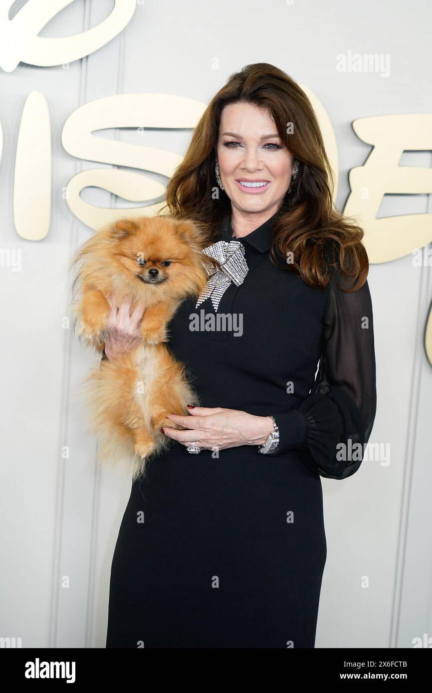 Scott van pelt 2024 upfront hi-res stock photography and images - Alamy