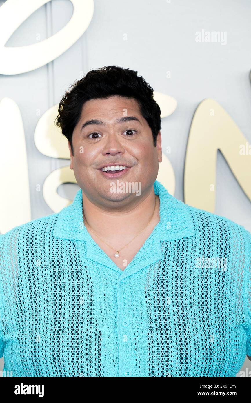 Harvey guillen 2024 upfront hi-res stock photography and images - Alamy