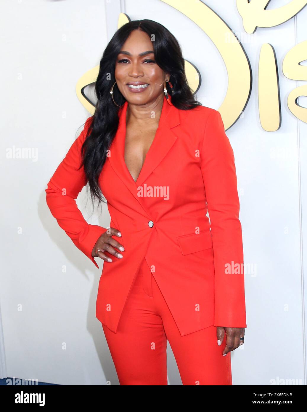 Angela bassett 2024 upfront hi-res stock photography and images - Alamy