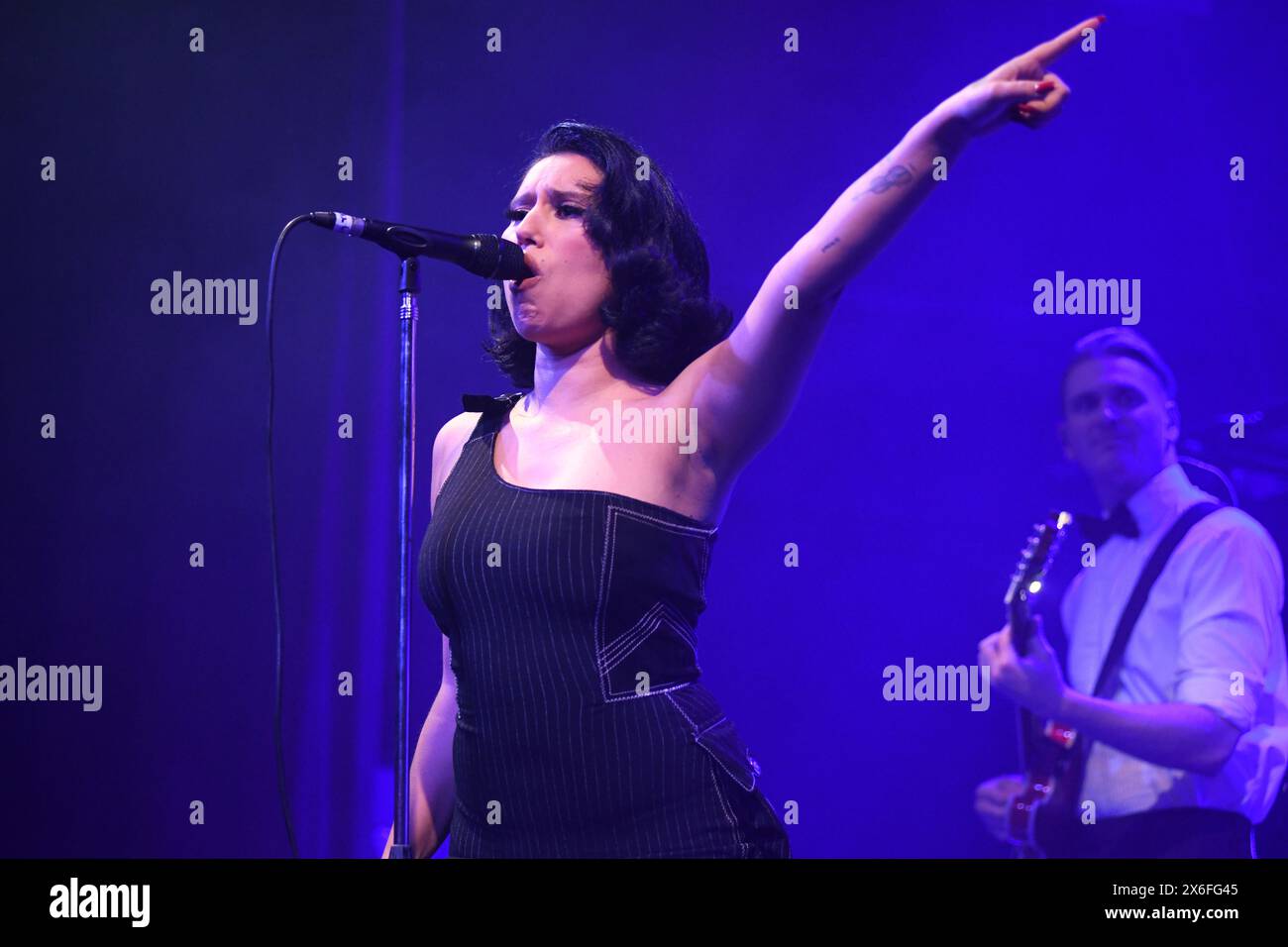 Raye singer hi-res stock photography and images - Alamy