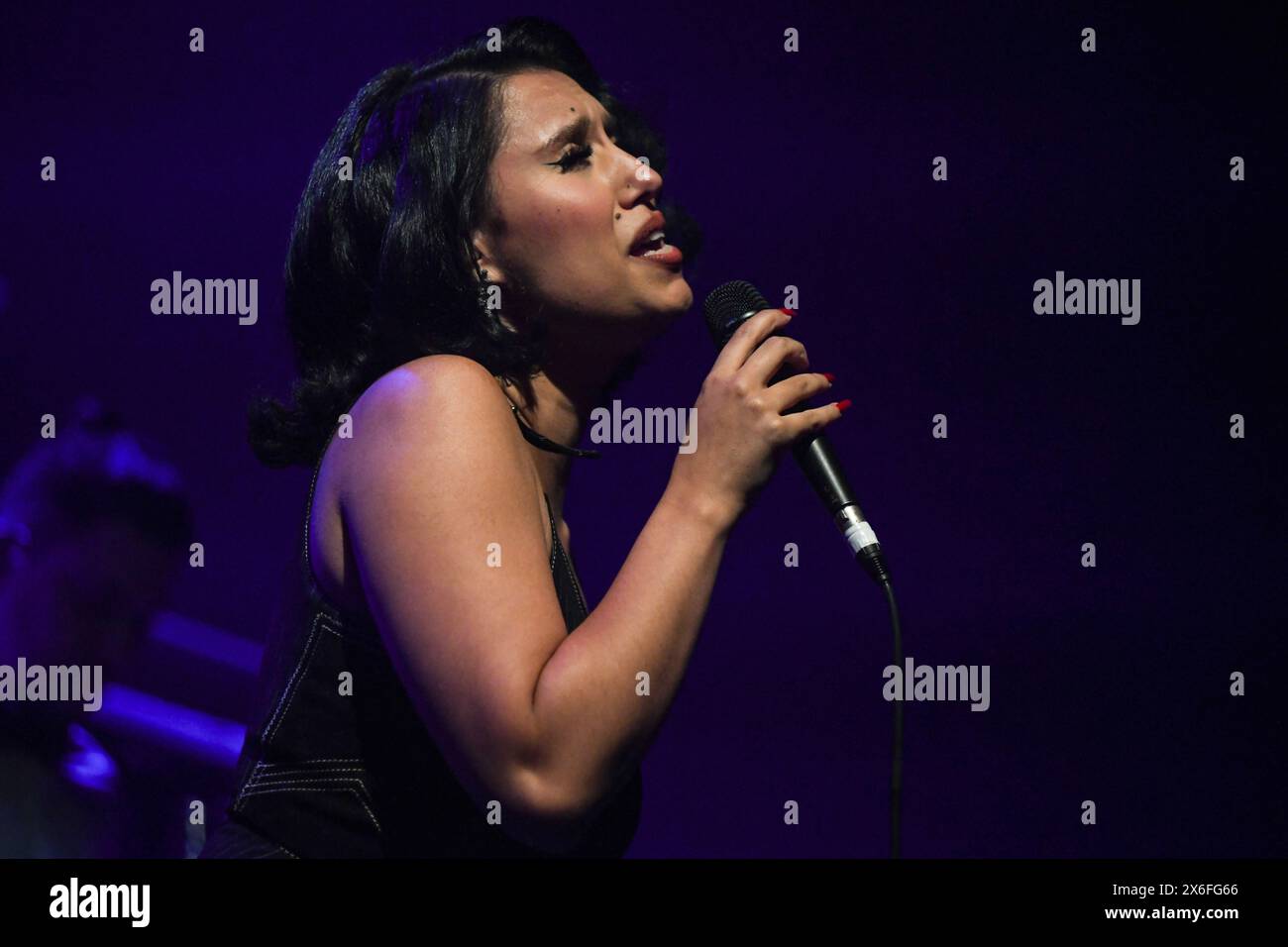 Raye singer hi-res stock photography and images - Alamy