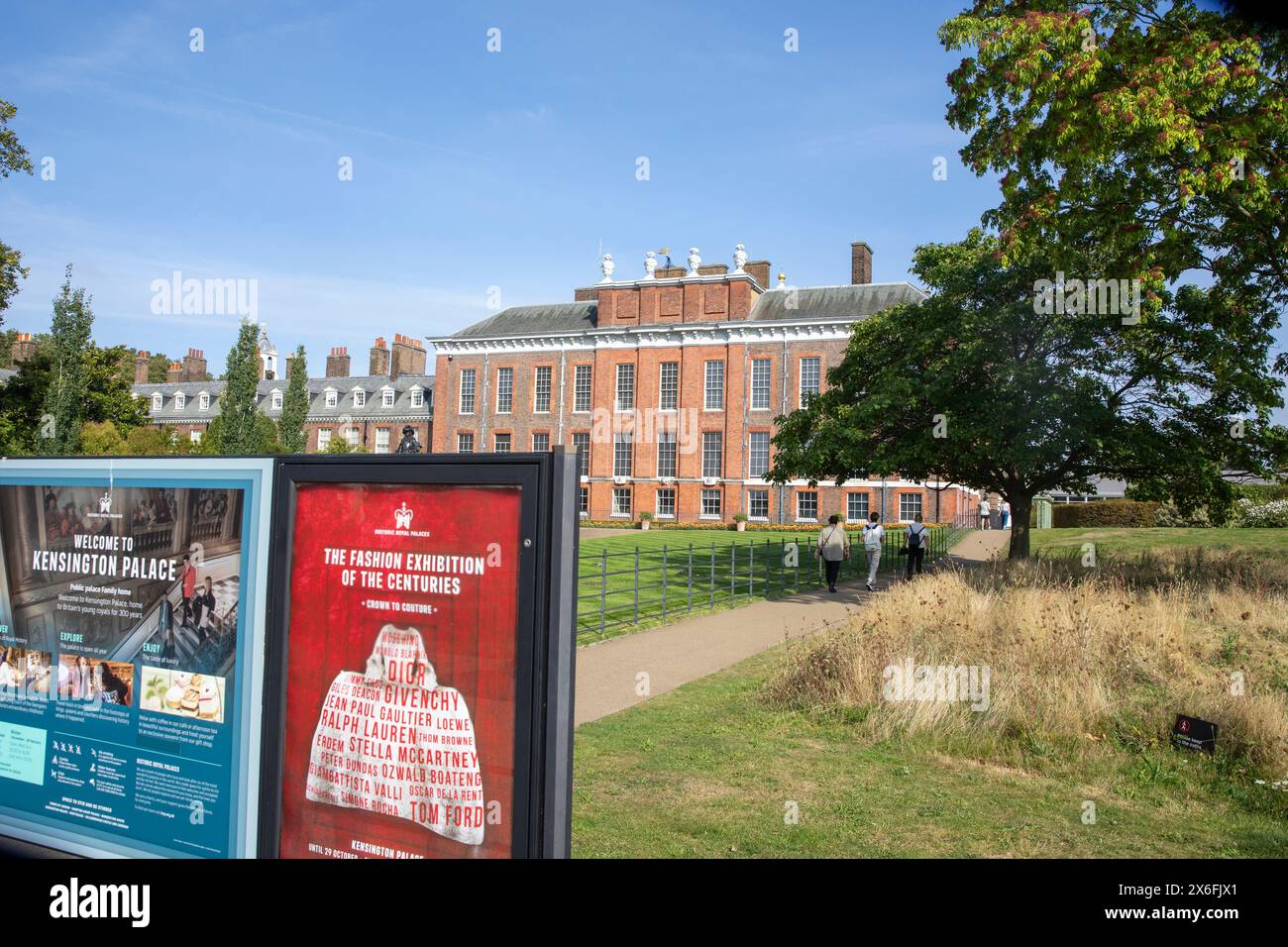 Kensington Palace, royal residence in Royal Borough of Kensington and ...