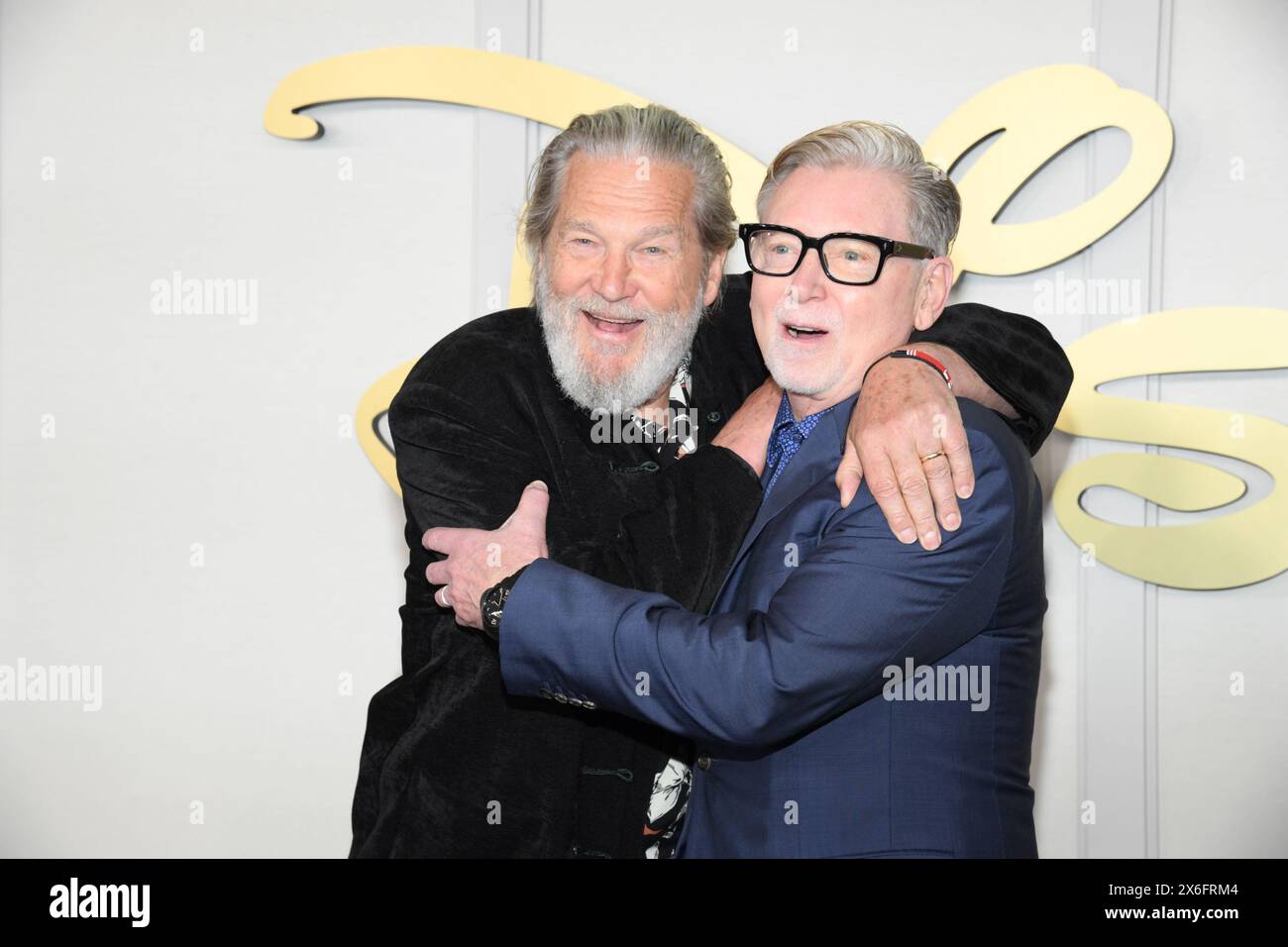 Warren littlefield 2024 upfront hi-res stock photography and images - Alamy