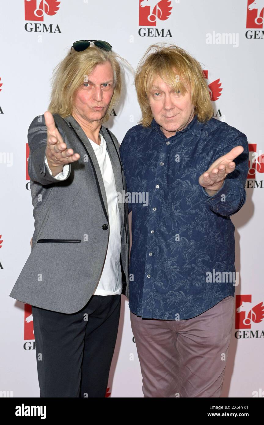 Rüdiger Ritchie Barton von Silly und Tobias Künzel von Die Prinzen bei ...