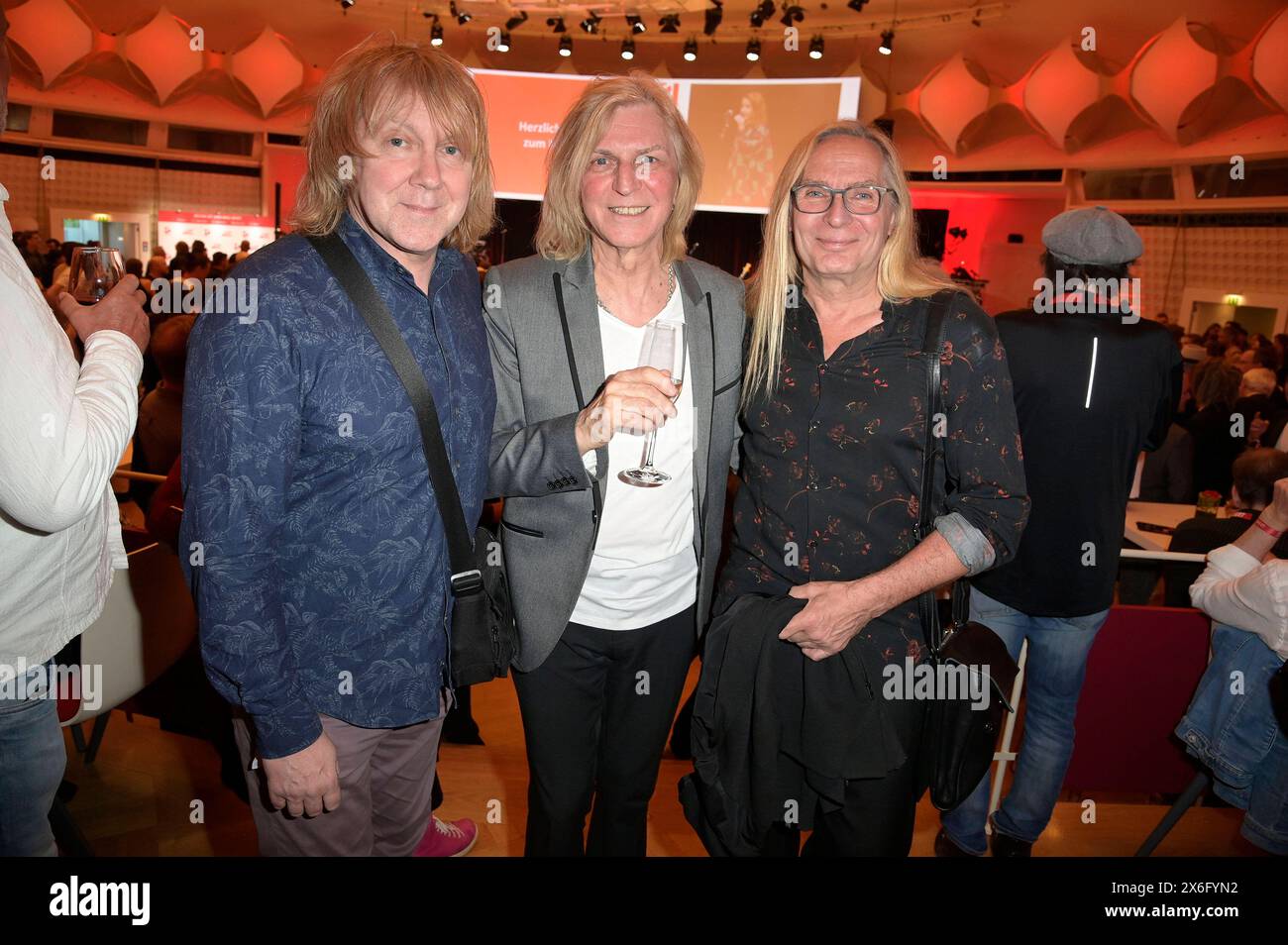 Tobias Künzel von Die Prinzen, Rüdiger Ritchie Barton und Uwe ...