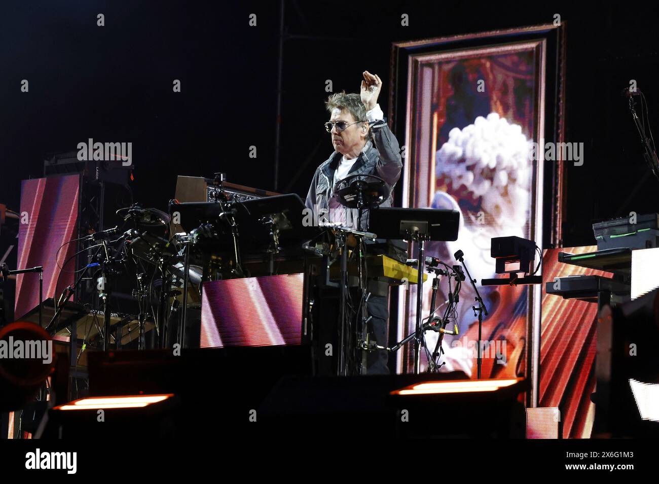 Jean-Michel Jarre live beim Starmus Opening Concert 'Bridge from the ...