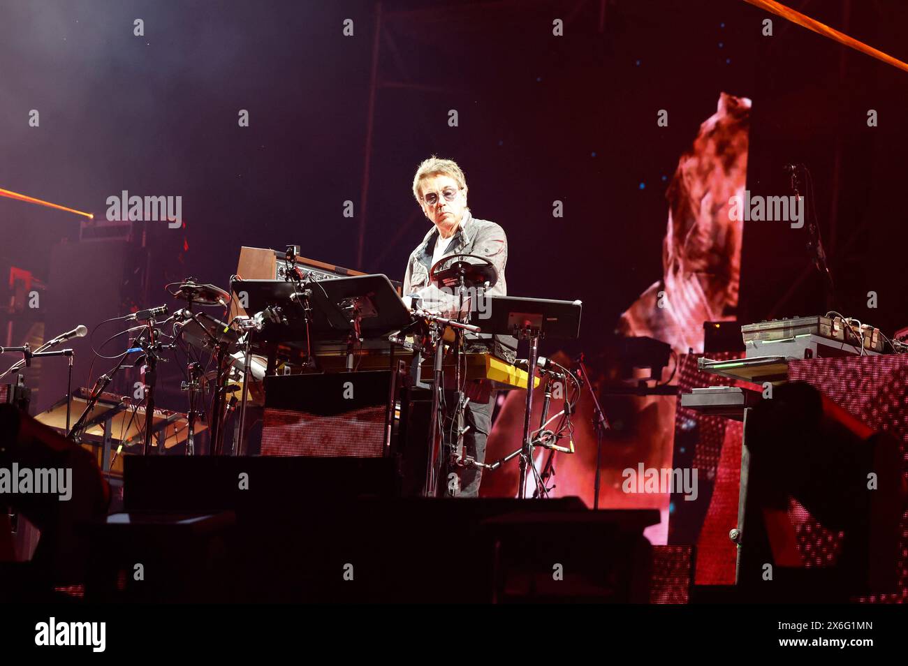 Jean-Michel Jarre live beim Starmus Opening Concert 'Bridge from the ...