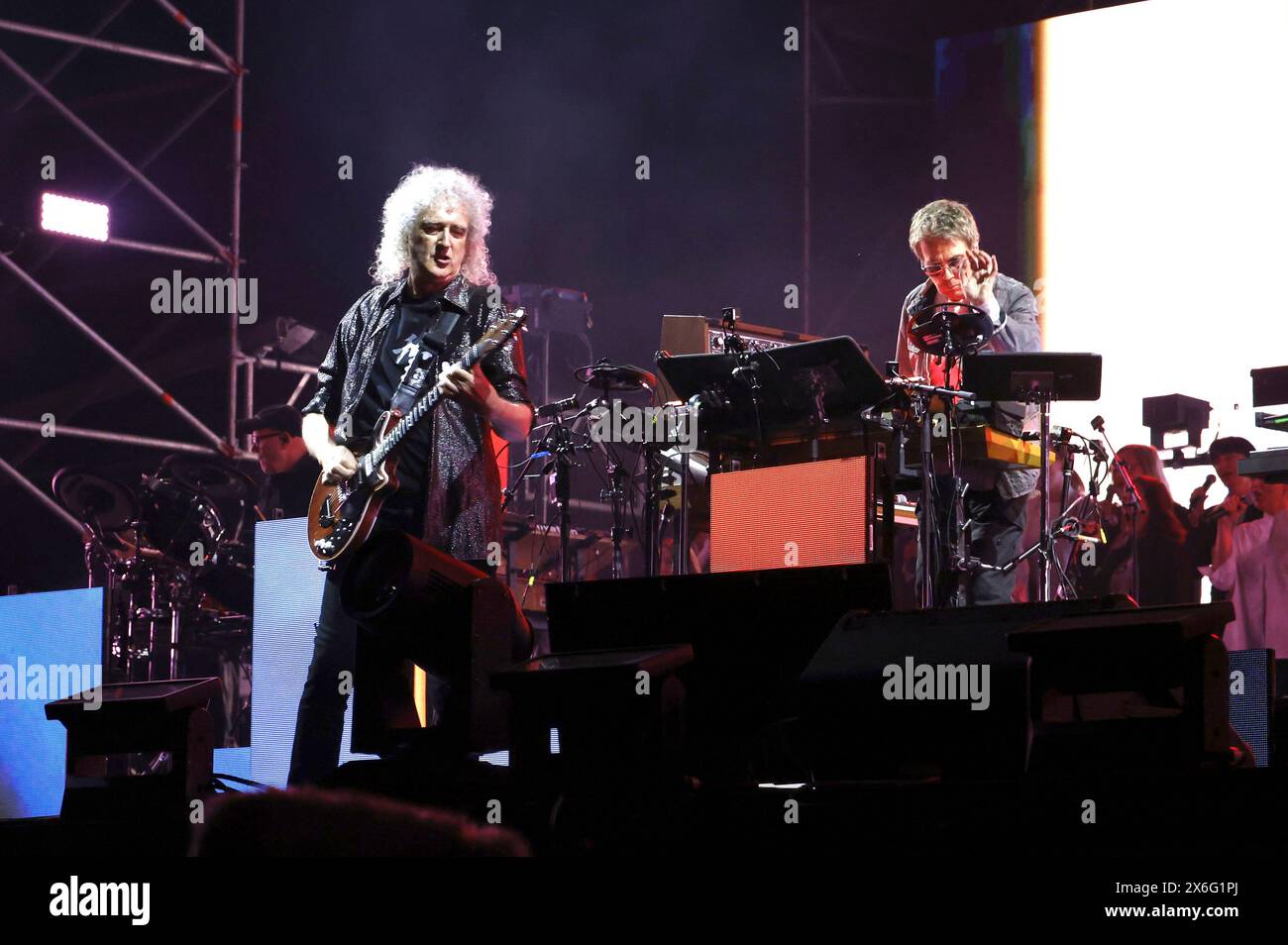Brian May und Jean-Michel Jarre live beim Starmus Opening Concert ...