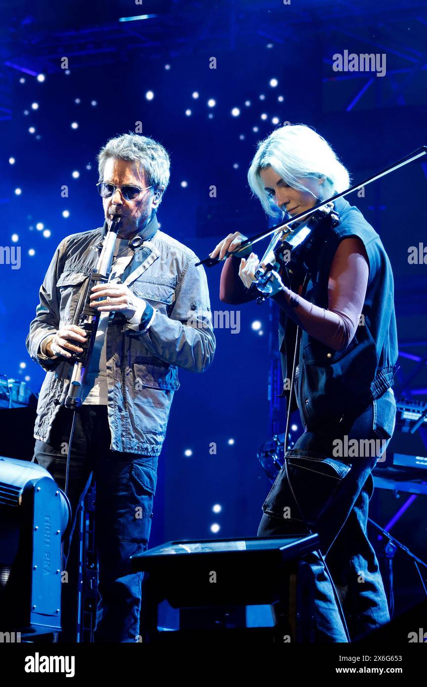 Jean-Michel Jarre live beim Starmus Opening Concert Bridge from the ...