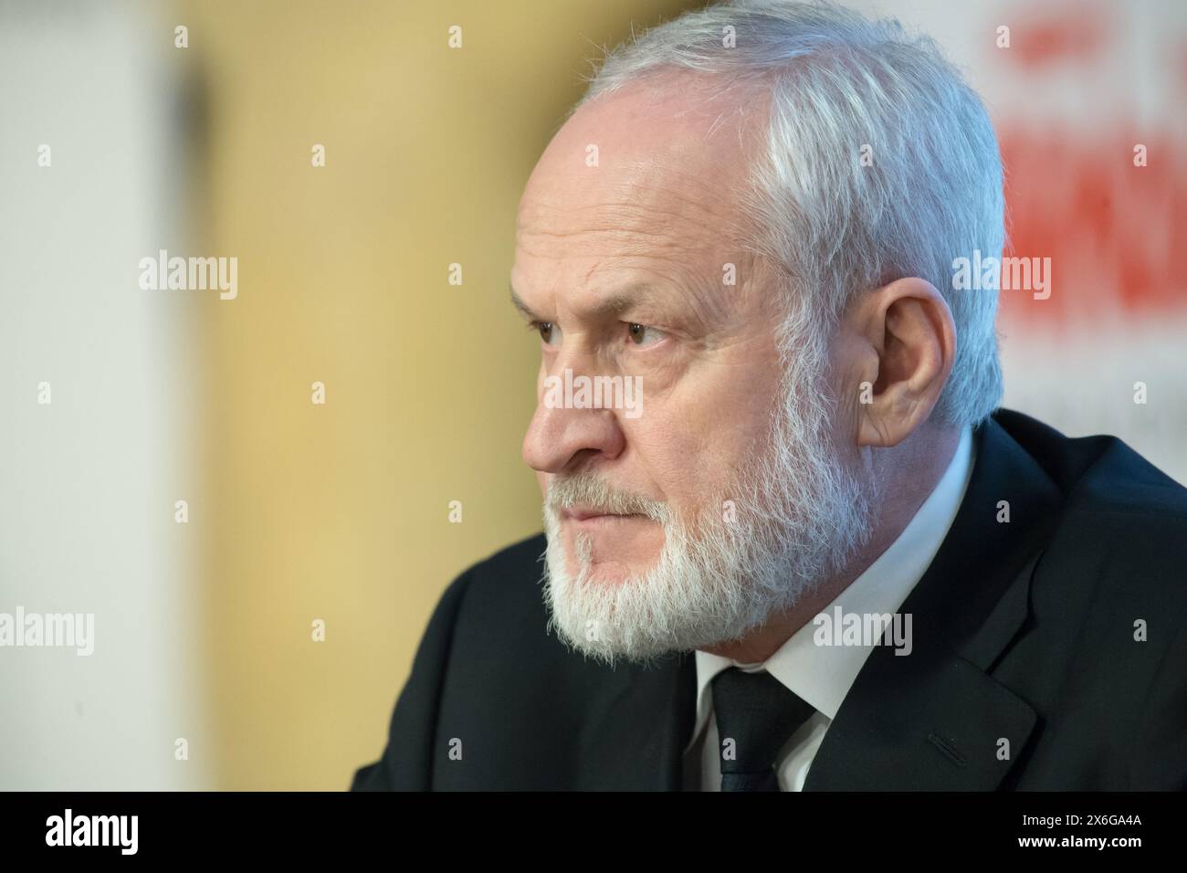 Akhmed halidovich zakayev hi-res stock photography and images - Alamy