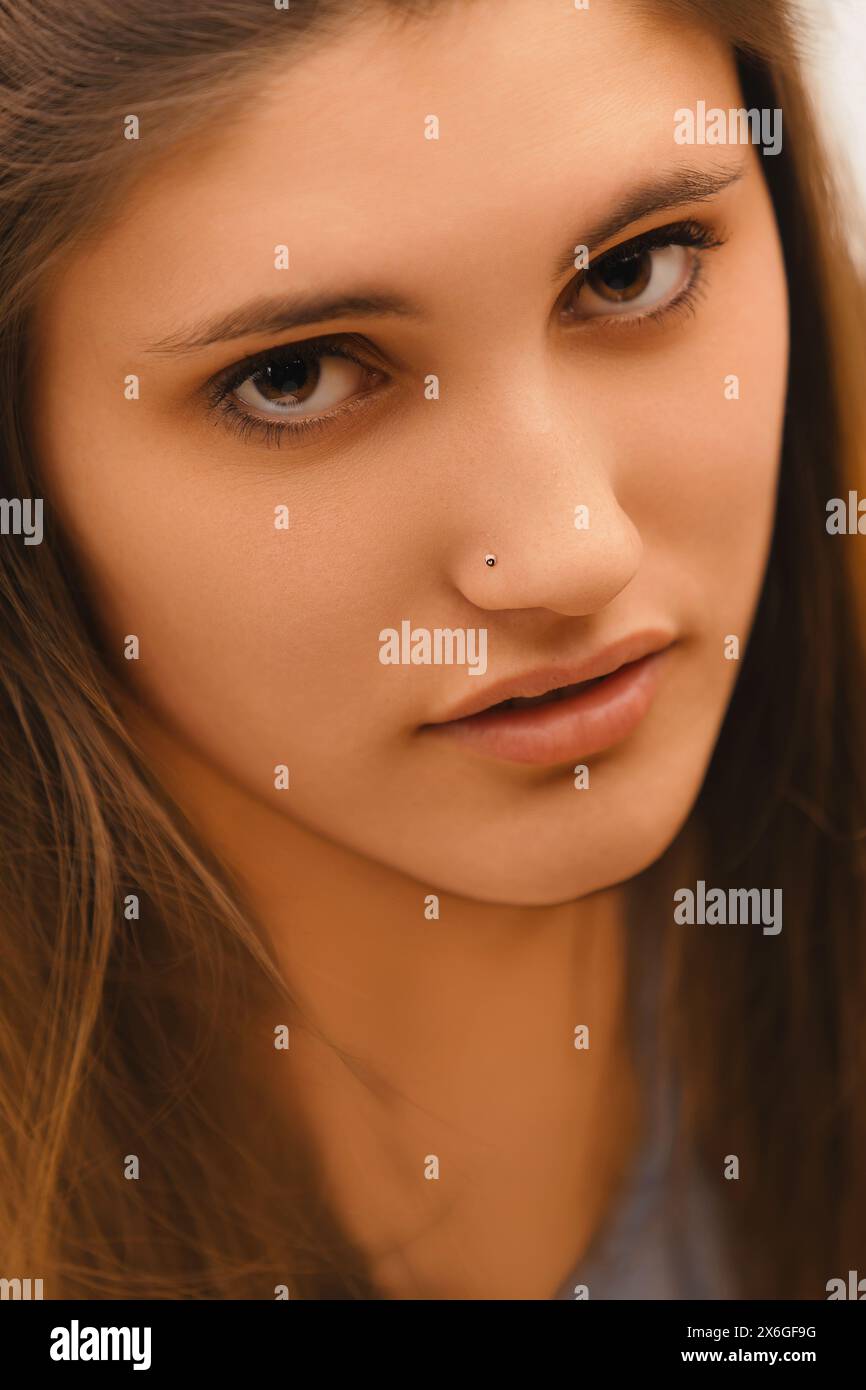 Discerning mind hi-res stock photography and images - Alamy