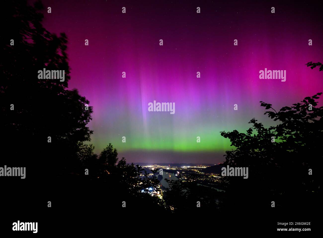 Northern lights shine over Vienna, Austria, on the night of Saturday ...