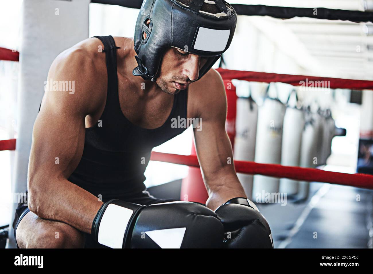 Action defeat competition challenge boxing ring hi-res stock ...
