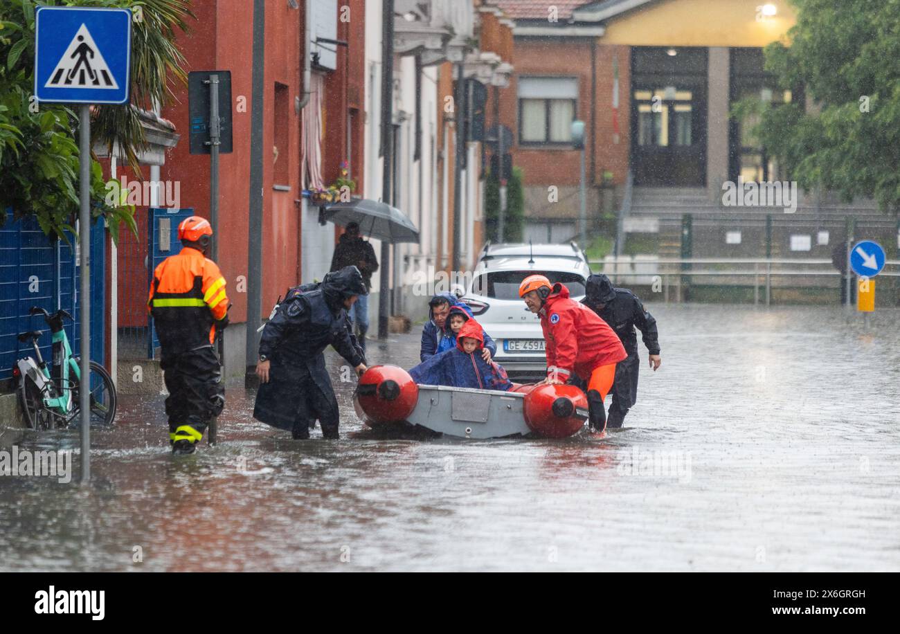 Milano, Italia. 15th May, 2024. Allagamento in Via Rilke per ...
