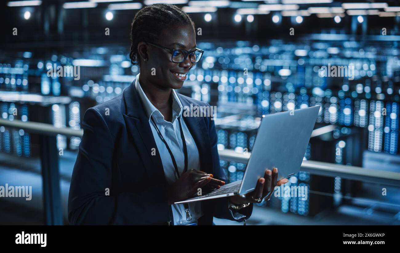 Portrait african american data center hi-res stock photography and images - Alamy