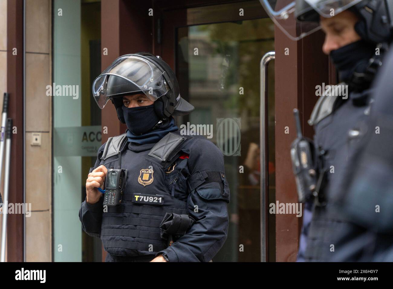 A surprise action at the office of foreign affairs of the Generalitat ...