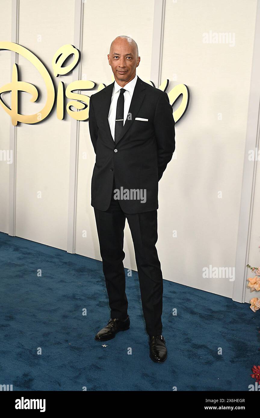 Byron Pitts attends the Disney 2024 Upfront Red Carpet at North Javits Center in New York, New ...