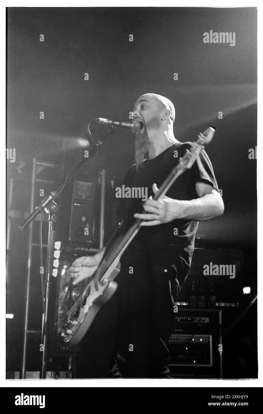 NICK OLIVERI, RATED R TOUR, 2001: Nick Oliveri of the rock band Queens ...