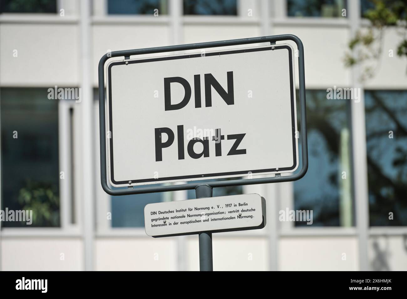 Din institut hi-res stock photography and images - Alamy
