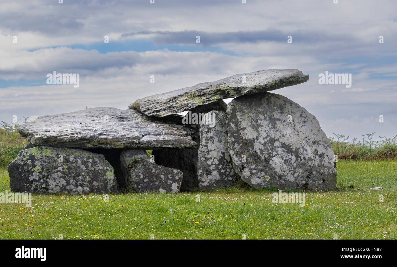 4000 year old Wedge Tomb near Schull West Cork Ireland Stock Photo - Alamy