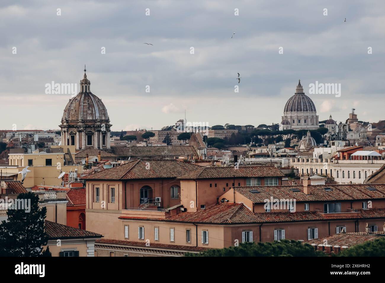 Skyline and rooftops of Rome from Victor Emmanuel II Monument Stock ...