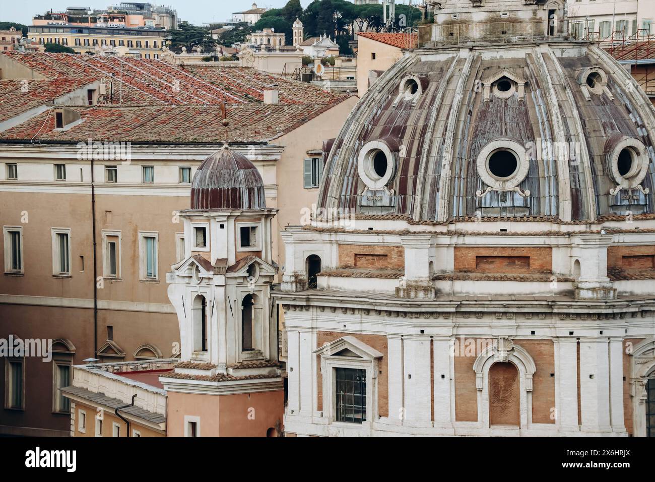 Skyline and rooftops of Rome from Victor Emmanuel II Monument Stock ...