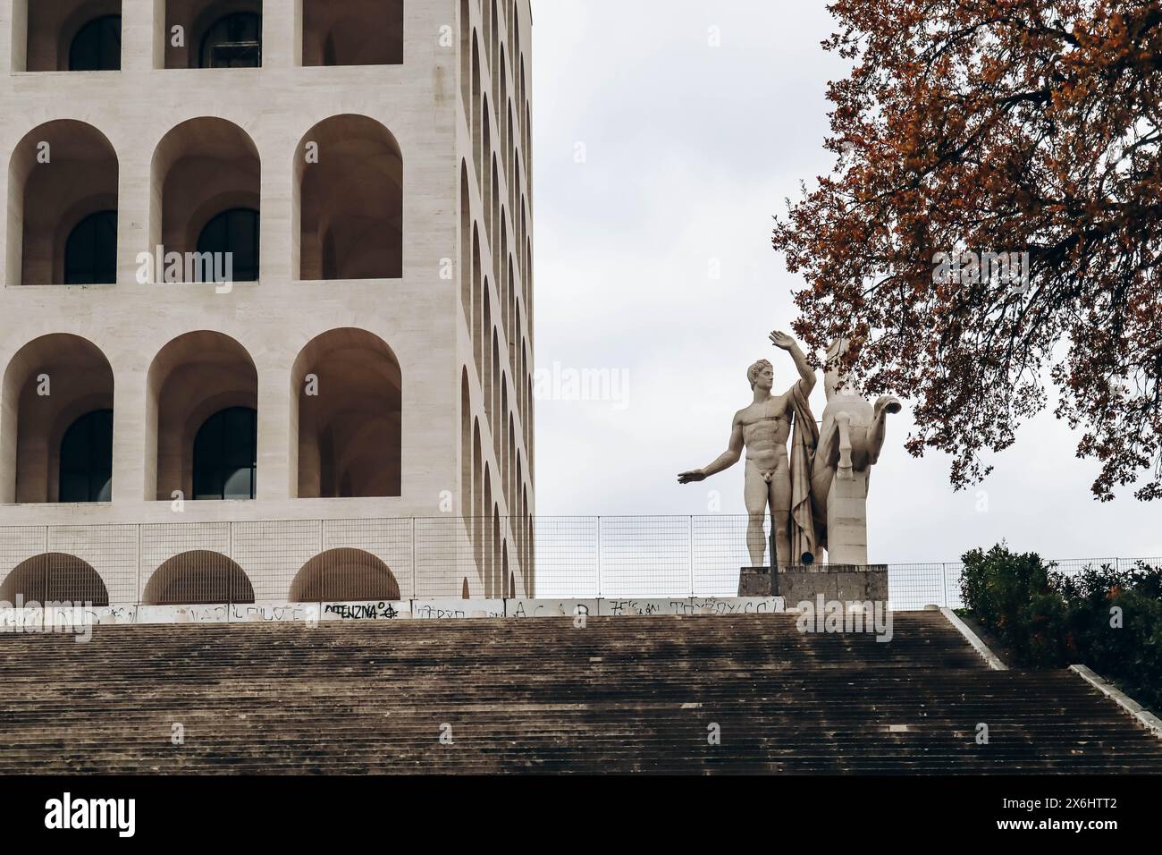 The Palazzo della Civilta Italiana, also known as the Colosseo Quadrato ...