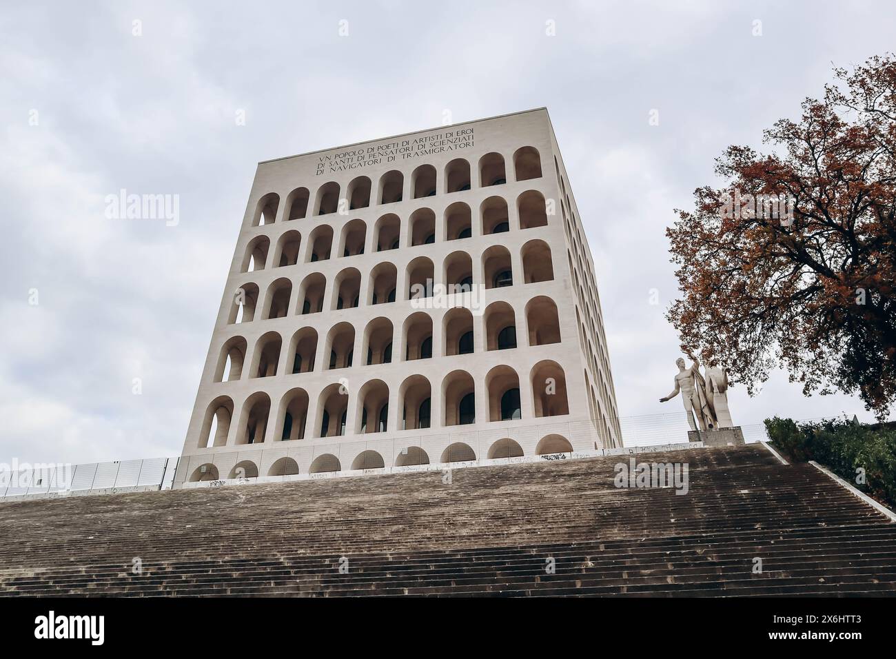 The Palazzo della Civilta Italiana, also known as the Colosseo Quadrato ...