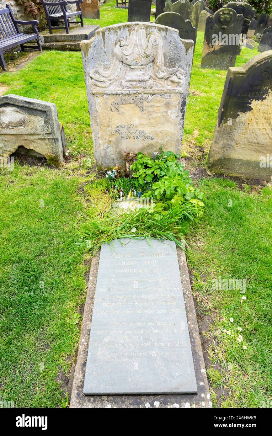 Scarborough UK - The Grave of Anne Bronte in Scarborough North ...