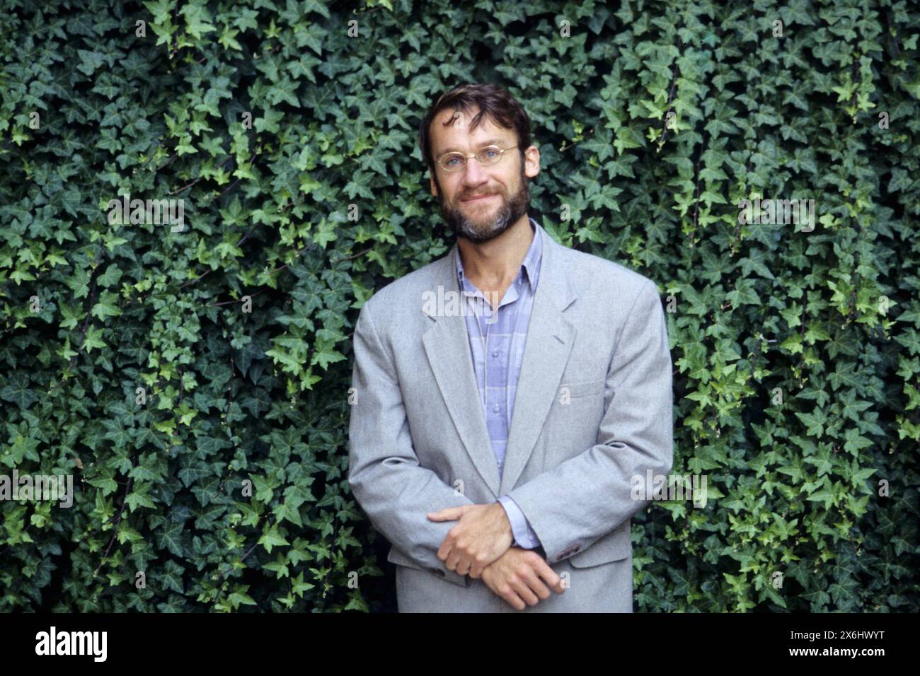 Andrei MAKINE (aka Gabriel Osmonde) - Date : 19951001 ©John Foley/Opale ...